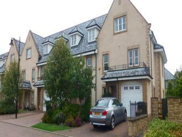 4 Bedrooms Flat for rent in Littlejohn Avenue, Edinburgh EH10