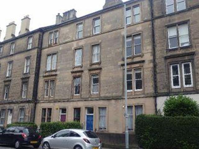 4 Bedrooms Flat for rent in Montgomery Street, Hillside, Edinburgh EH7