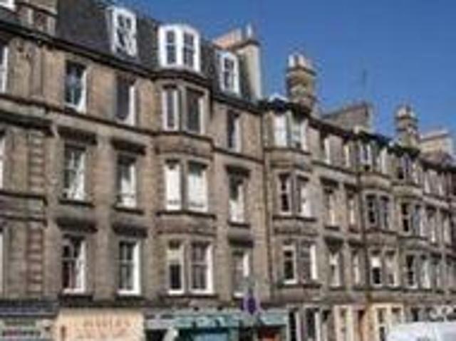4 Bedrooms Flat for rent in Montgomery Street, Hillside, Edinburgh EH7