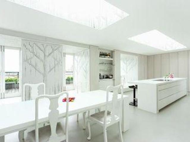 4 Bedrooms Flat for rent in Mansfield Street, Marylebone, London W1G