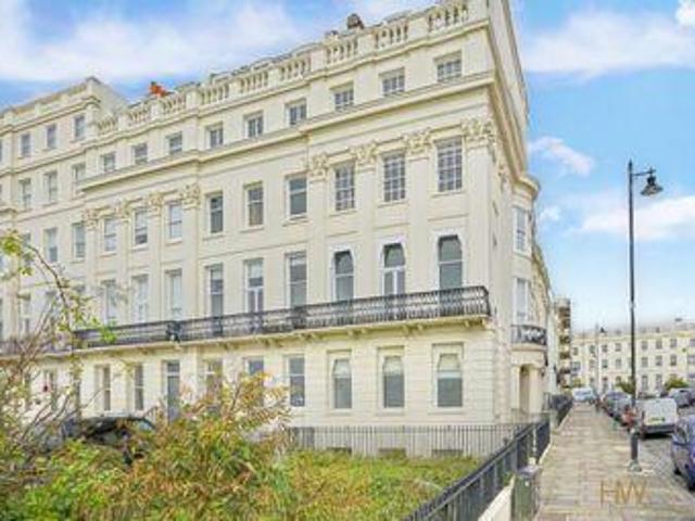 4 Bedrooms Flat for rent in Marine Parade, Brighton, East Sussex BN2