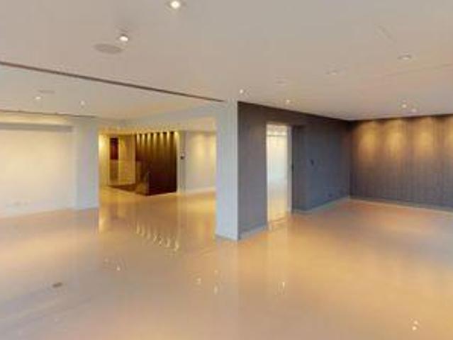 4 Bedrooms Flat for rent in Marylebone Road, London NW1