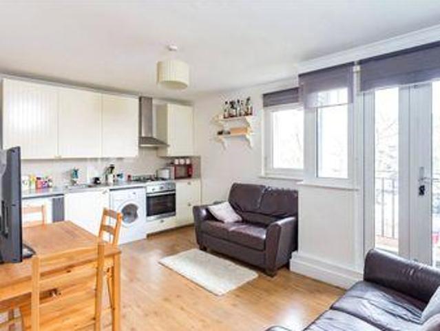 4 Bedrooms Flat for rent in Mcglashon House, Hunton Street, London E1