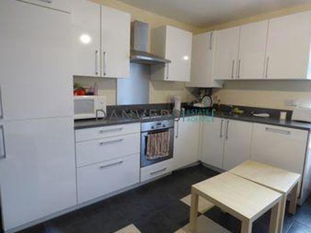 4 Bedrooms Flat for rent in Noel Street, Leicester LE3