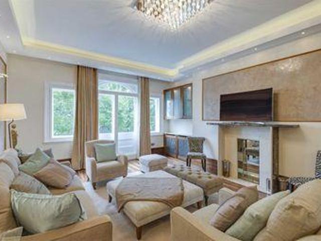 4 Bedrooms Flat for rent in North Gate, London NW8