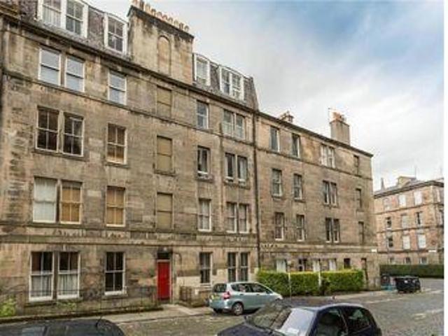 4 Bedrooms Flat for rent in South Oxford Street, Newington, Edinburgh EH8