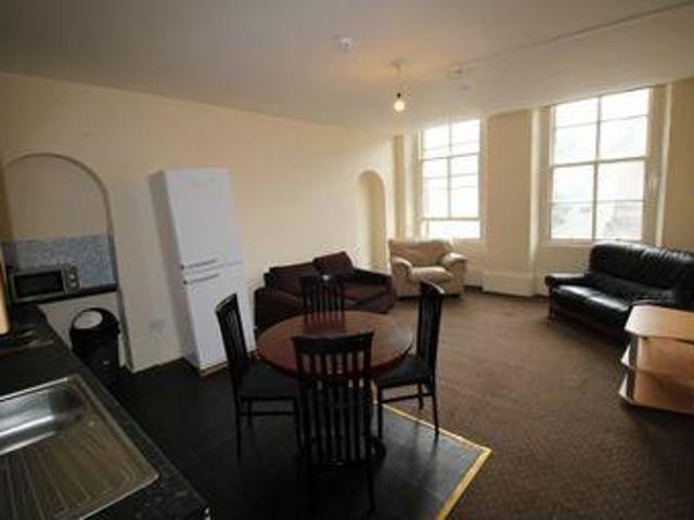 4 Bedrooms Flat for rent in Sauchiehall Street, Glasgow G2