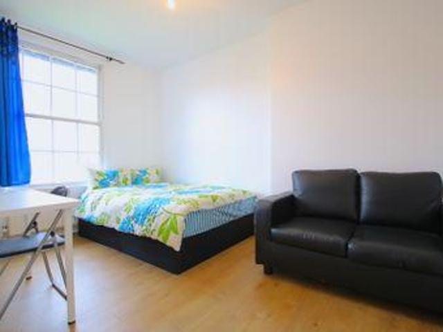 4 Bedrooms Flat for rent in Shadwell Gardens, London E1