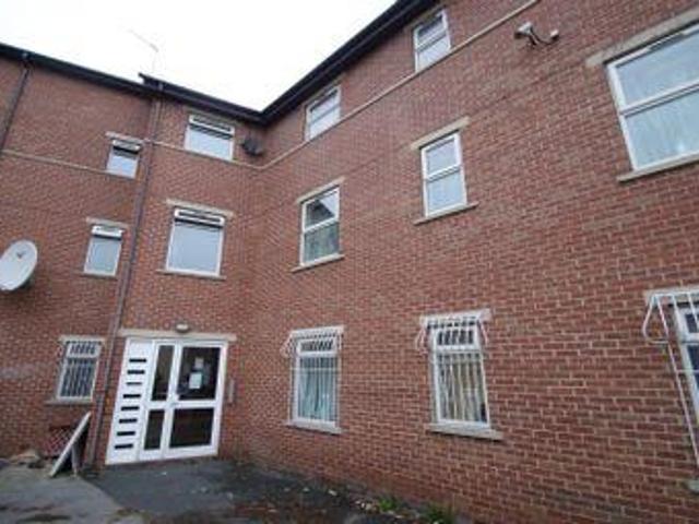4 Bedrooms Flat for rent in Spenceley Street, University, Leeds LS2