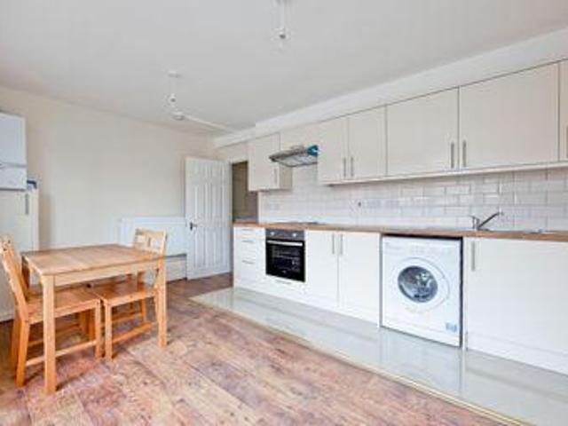 4 Bedrooms Flat for rent in Students Bath Terrace, Borough SE1