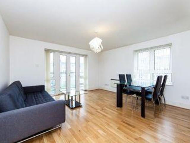 4 Bedrooms Flat for rent in St. Davids Square, London E14