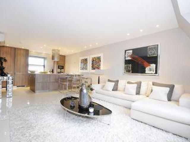 4 Bedrooms Flat for rent in St. Johns Wood Park, London NW8
