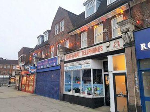 4 Bedrooms Flat for rent in Station Road, North Harrow, Harrow, Middlesex HA2