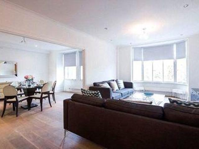 4 Bedrooms Flat for rent in Stratmore Court, London NW8