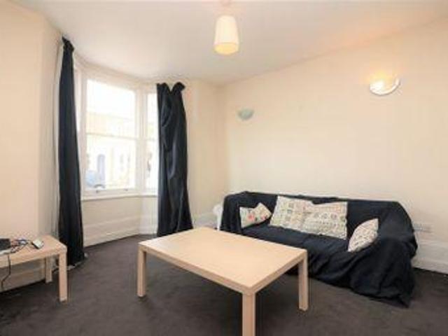4 Bedrooms Flat for rent in Swaton Road, Bow E3