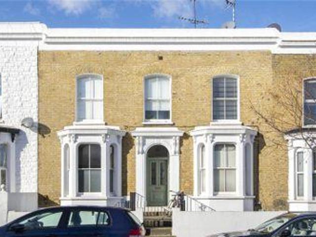 4 Bedrooms Flat for rent in Powerscroft Road, London E5