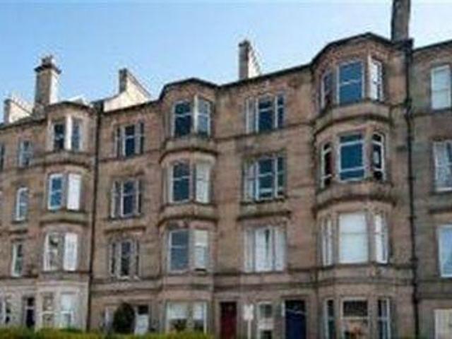 4 Bedrooms Flat for rent in Polwarth Gardens, Edinburgh EH11