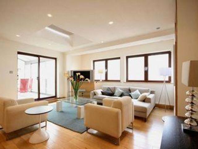 4 Bedrooms Flat for rent in Praed Street, London W2