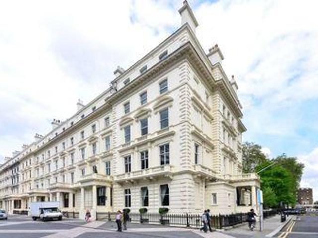 4 Bedrooms Flat for rent in Princes Gate, South Kensington, London SW7
