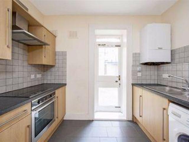 4 Bedrooms Flat for rent in Queen Caroline Street, Hammersmith, London W6