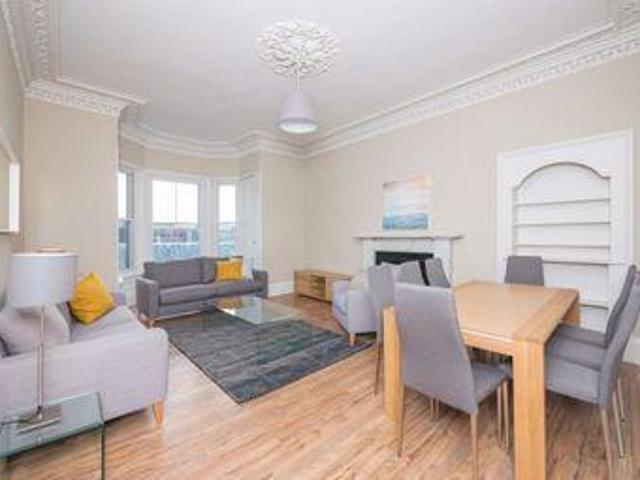 4 Bedrooms Flat for rent in Rope Street, London SE16
