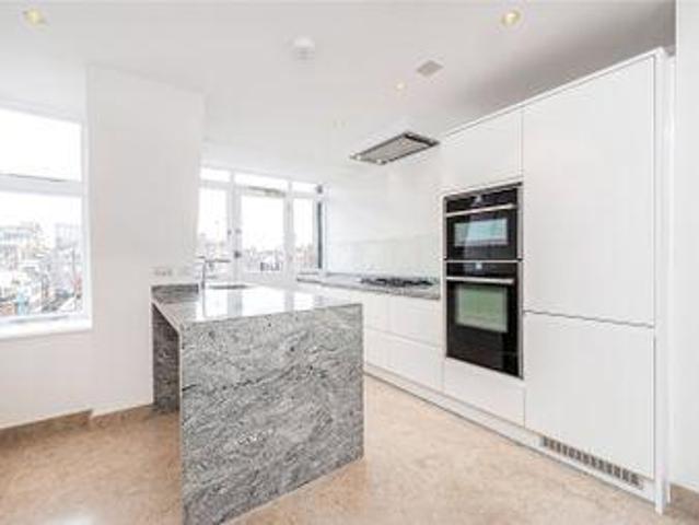 4 Bedrooms Flat for rent in Weymouth Street, London W1G