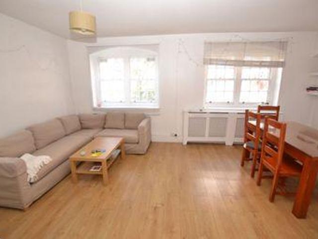 4 Bedrooms Flat for rent in Webber Row, London SE1