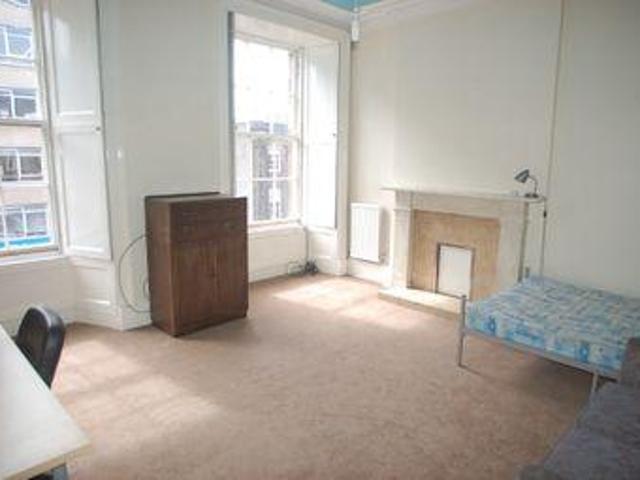 4 Bedrooms Flat for rent in Torphichen Street, Edinburgh EH3