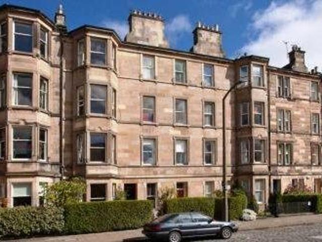 4 Bedrooms Flat for rent in Thirlestane Road, Marchmont, Edinburgh EH9