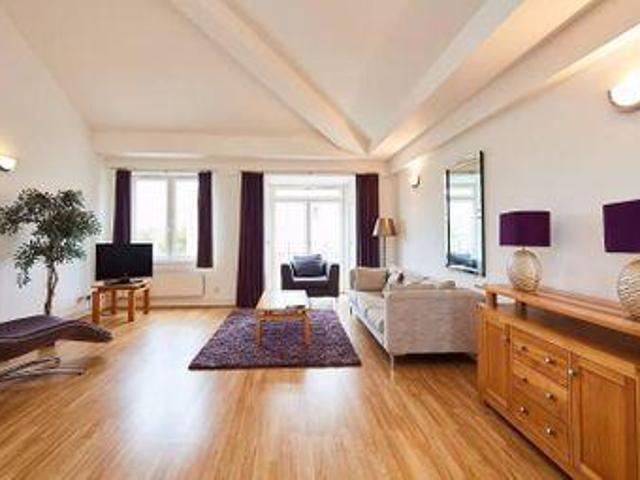 4 Bedrooms Flat for rent in Three Colt Street, London E14