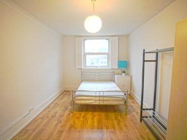 4 Bedrooms Flat for rent in York Road, London SW11