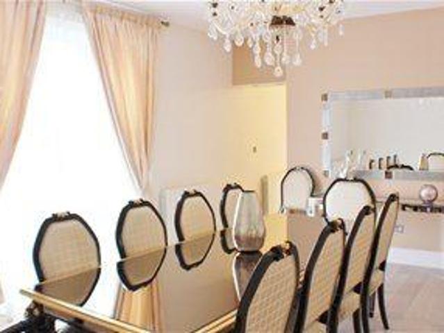4 Bedrooms Flat for sale in Cabbell Street, London NW1