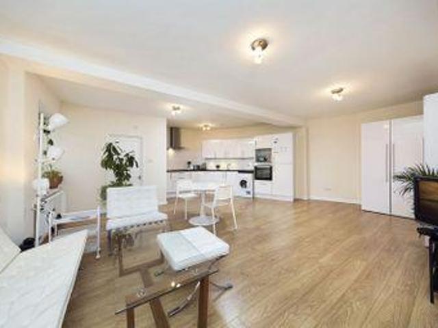 4 Bedrooms Flat for sale in Crown Hill, Church Street, Croydon CR0