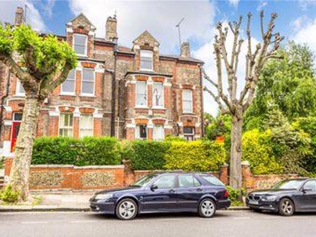 4 Bedrooms Flat for sale in Crouch Hall Road, London N8