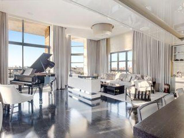 4 Bedrooms Flat for sale in Anhalt Road, London SW11