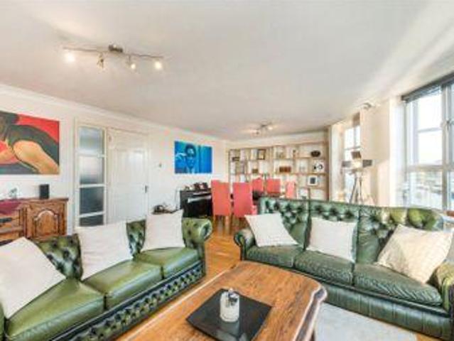 4 Bedrooms Flat for sale in Aland Court, Finland Street, London SE16