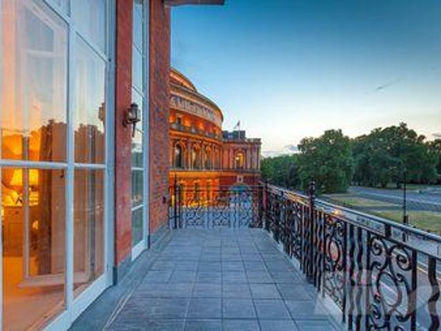 4 Bedrooms Flat for sale in Albert Hall Mansions, Kensington Gore, Kensington SW7