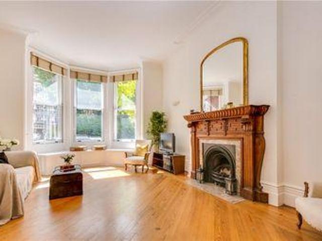4 Bedrooms Flat for sale in Barkston Gardens, London SW5