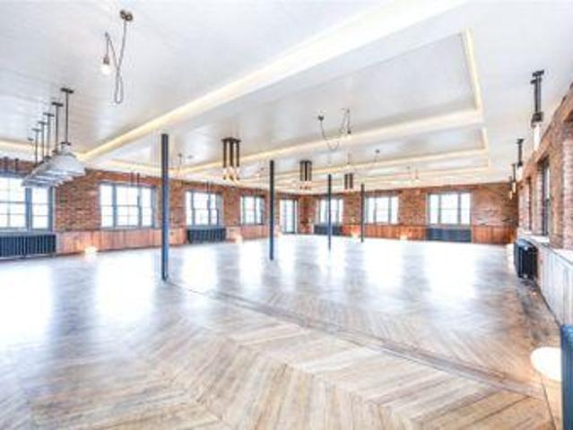 4 Bedrooms Flat for sale in Belmont Street, Camden, London NW1