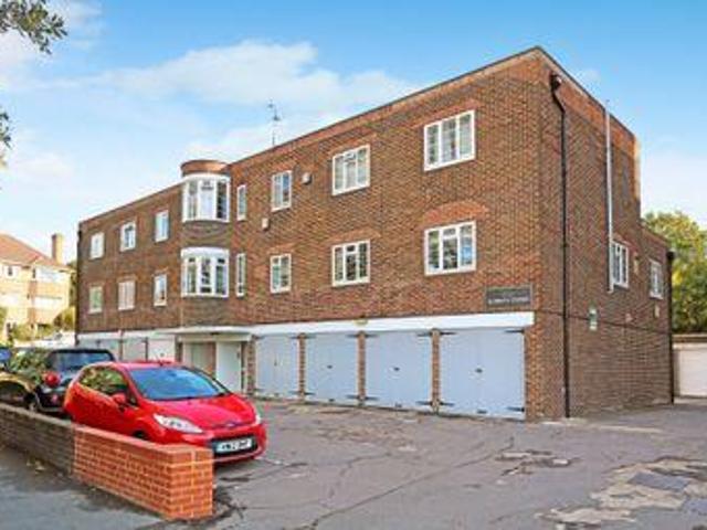 4 Bedrooms Flat for sale in Glenbuck Road, Surbiton KT6