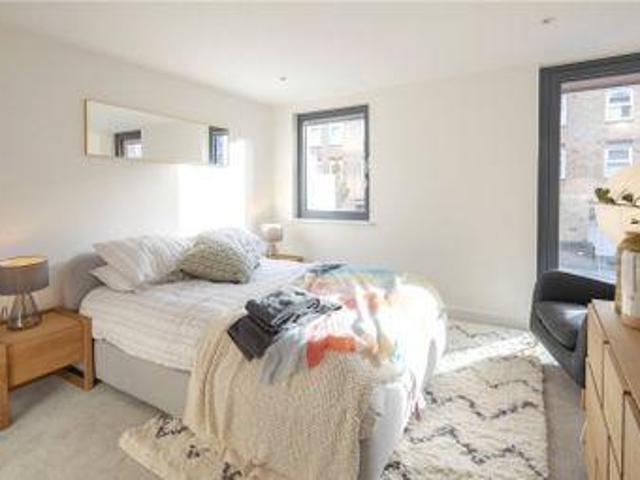 4 Bedrooms Flat for sale in Dalston Lane Terrace, Dalston Lane E8