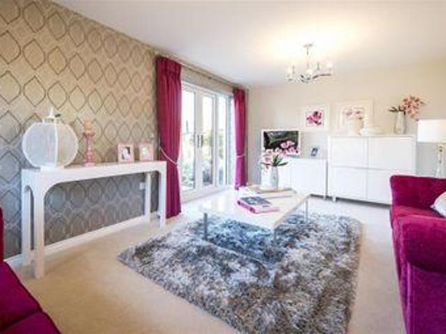 4 Bedrooms Flat for sale in Ketley Park Road, Ketley, Telford TF1