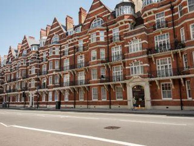 4 Bedrooms Flat for sale in Hammersmith Road, London W14