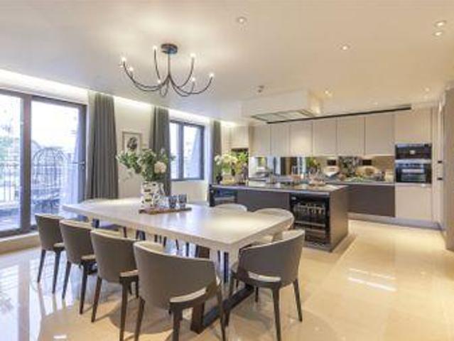4 Bedrooms Flat for sale in Oceanic House, Cockspur Street, London SW1Y