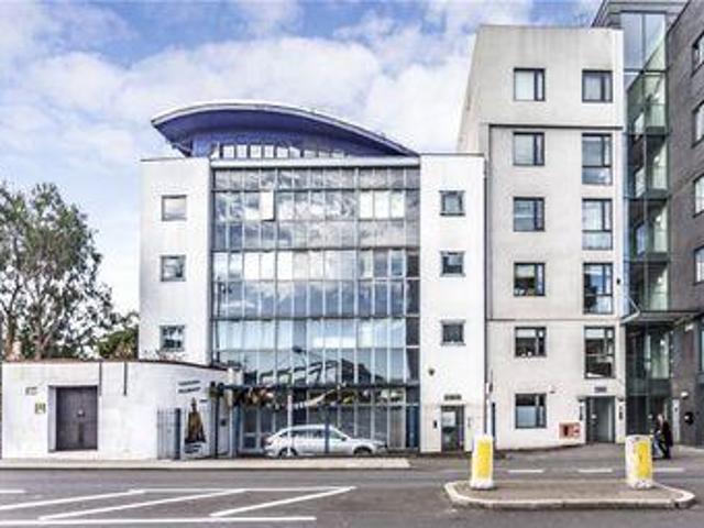 4 Bedrooms Flat for sale in Sheldon House, Baltic Place, London N1