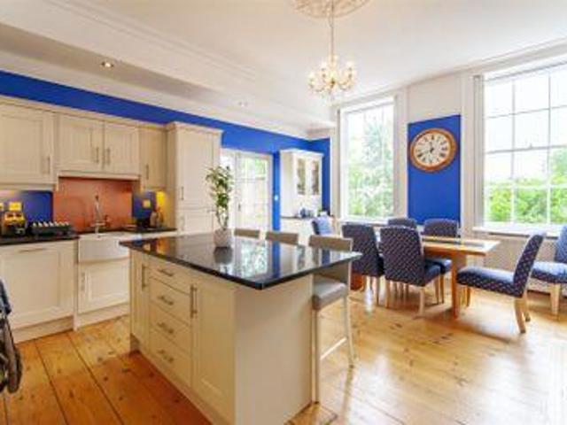 4 Bedrooms Flat for sale in Standard Hill, The Park, Nottingham NG1