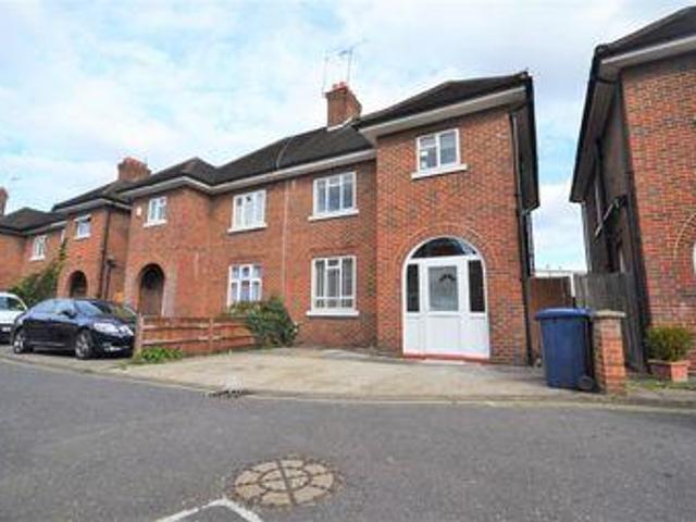 4 Bedrooms for rent in Marble Close, London W3