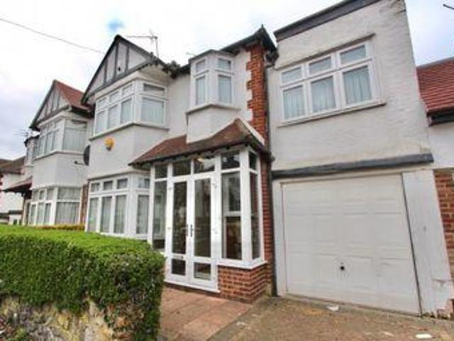 4 Bedrooms for rent in Naylor Road, Totteridge, London N20