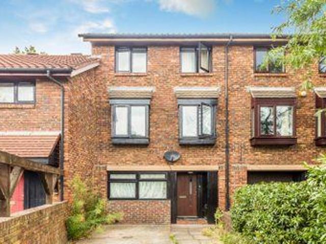 4 Bedrooms for rent in Allendale Close, Denmark Hill SE5