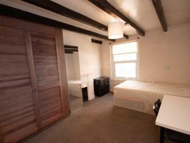 4 Bedrooms for rent in Alma Street, Coventry, West Midlands CV1